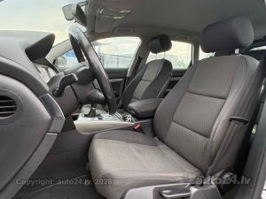 Pelēks Audi A6 2006 Rapla, ar dzinēja tilpumu 2.00 L un nobraukumu 339 tūkst. km par 1600 €, foto 10 vietnē AUTOMOTO.COM.LV