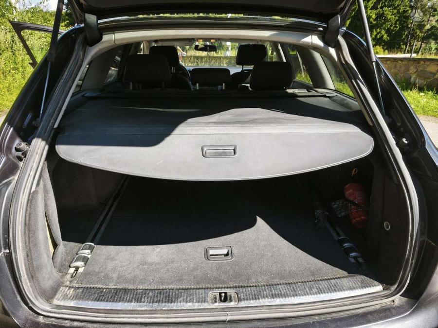 Grey Audi A6 2006 in Telschi, with an engine capacity of 1.96 L and mileage of 309 thousand km for 1950 €, photo 10 on AUTOMOTO.COM.LV