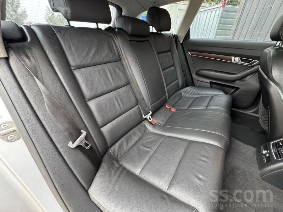 Grey Audi A6 2006 in Riga, with an engine capacity of 3.00 L and mileage of 321 thousand km for 1850 €, photo 12 on AUTOMOTO.COM.LV