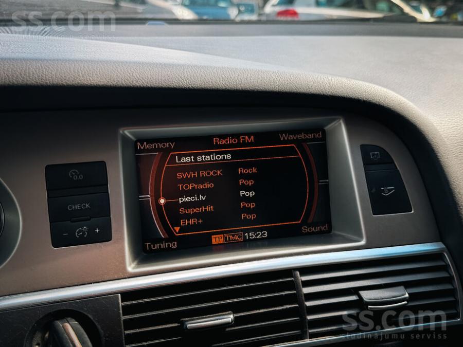 Grey Audi A6 2006 in Riga, with an engine capacity of 3.00 L and mileage of 453 thousand km for 2390 €, photo 12 on AUTOMOTO.COM.LV