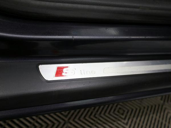 Grey Audi A6 2006 in Tallinn, with an engine capacity of 3.00 L and mileage of 357 thousand km for 2699 €, photo 8 on AUTOMOTO.COM.LV