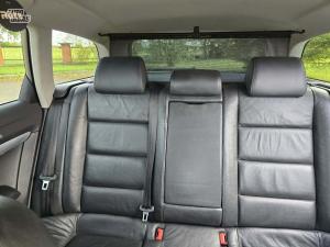 Grey Audi A6 2006 in Anyksciai, with an engine capacity of 3.00 L and mileage of 346 thousand km for 2650 €, photo 17 on AUTOMOTO.COM.LV