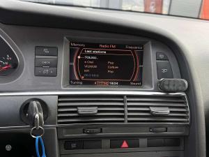 Pelēks Audi A6 2006 Viļņa, ar dzinēja tilpumu 2.97 L un nobraukumu 314 tūkst. km par 4400 €, foto 22 vietnē AUTOMOTO.COM.LV