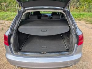 Grey Audi A6 2006 in Riga, with an engine capacity of 2.00 L and mileage of 300 thousand km for 3200 €, photo 14 on AUTOMOTO.COM.LV