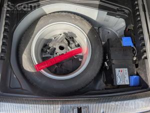Grey Audi A6 2006 in Riga, with an engine capacity of 2.00 L and mileage of 300 thousand km for 3200 €, photo 15 on AUTOMOTO.COM.LV