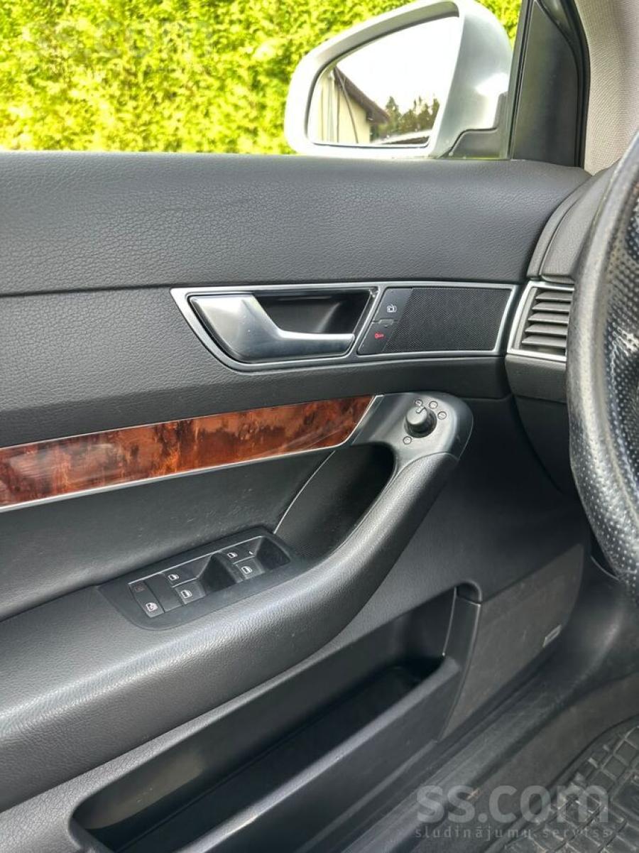 Grey Audi A6 2006 in Jelgava, with an engine capacity of 3.00 L and mileage of 312 thousand km for 2600 €, photo 12 on AUTOMOTO.COM.LV