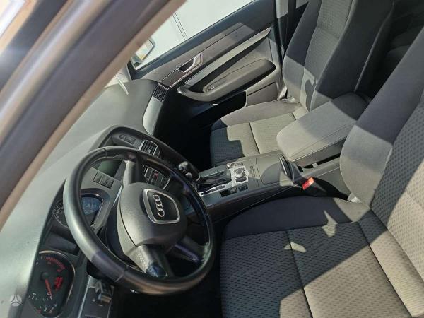 Audi A6 2006 in Siauliai on AUTOMOTO.COM.LV Grey Audi A6 2006 in Siauliai, with an engine capacity of 1.97 L and mileage of 320 thousand km for 1950 β¬, photo 9 on AUTOMOTO.COM.LV