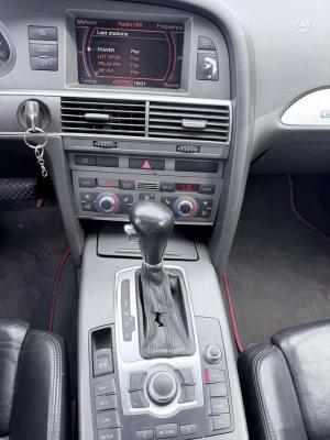 Pelēks Audi A6 2006 Viļņa, ar dzinēja tilpumu 2.97 L un nobraukumu 365 tūkst. km par 2600 €, foto 17 vietnē AUTOMOTO.COM.LV