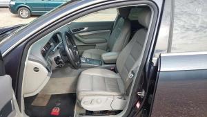 Grey Audi A6 2006 in Utena, with an engine capacity of 2.97 L and mileage of 305 thousand km for 2800 €, photo 11 on AUTOMOTO.COM.LV