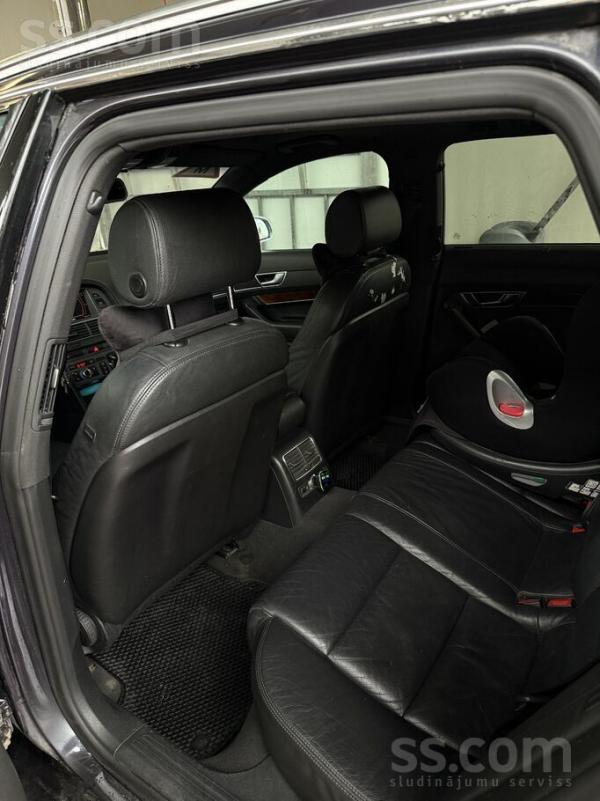 Pelēks Audi A6 2006 Jelgava, ar dzinēja tilpumu 3.00 L un nobraukumu 398 tūkst. km par 2200 €, foto 9 vietnē AUTOMOTO.COM.LV