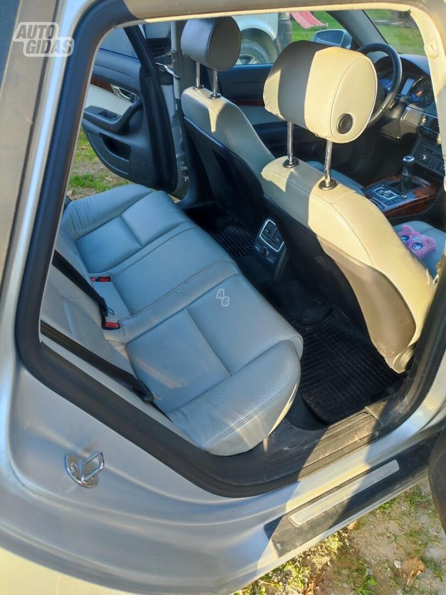 Grey Audi A6 2006 in Vilnius, with an engine capacity of 2.70 L and mileage of 410 thousand km for 1400 €, photo 12 on AUTOMOTO.COM.LV