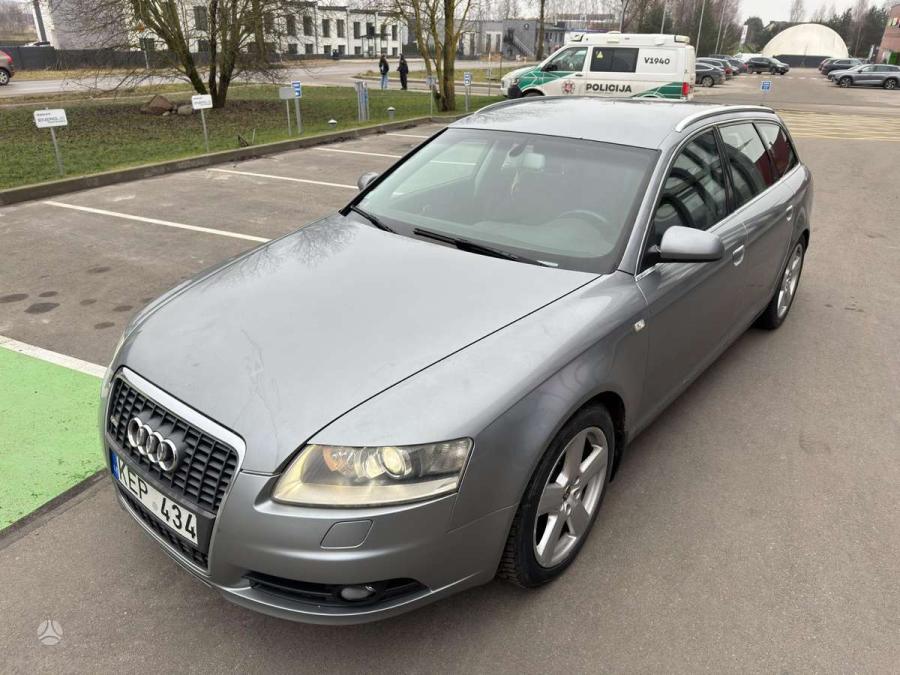 Grey Audi A6 2007 in Vilnius, with an engine capacity of 2.39 L and mileage of 344 thousand km for 2350 €, photo 7 on AUTOMOTO.COM.LV