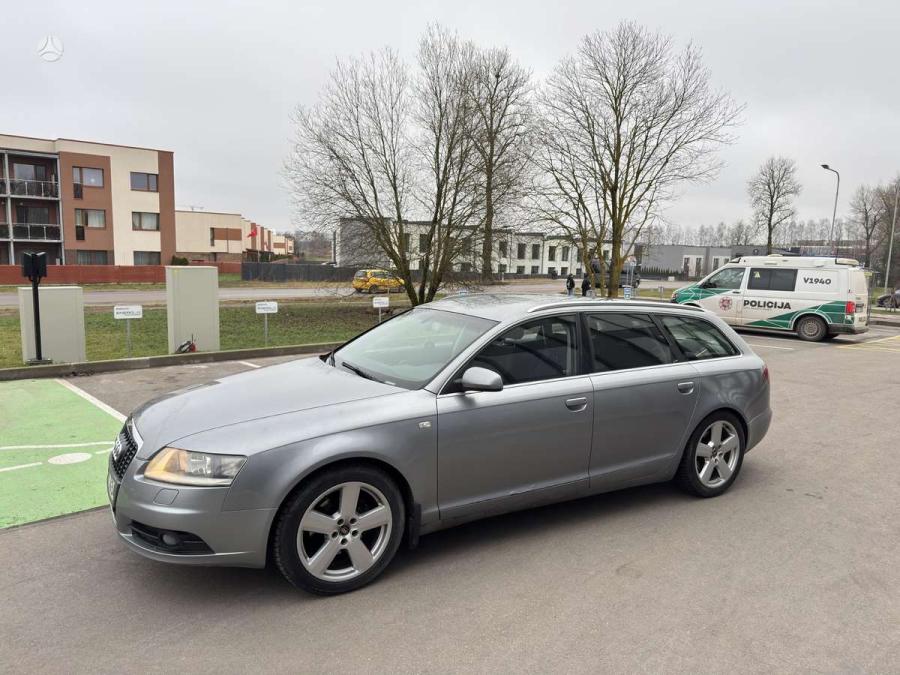 Grey Audi A6 2007 in Vilnius, with an engine capacity of 2.39 L and mileage of 344 thousand km for 2350 €, photo 8 on AUTOMOTO.COM.LV