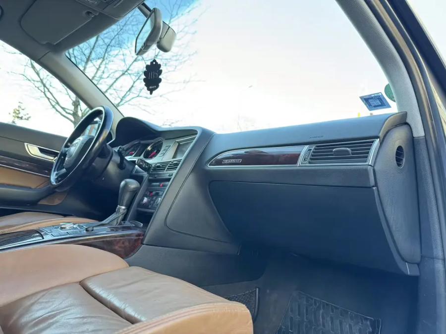 Grey Audi A6 2007 in Riga, with an engine capacity of 3.00 L and mileage of 332 thousand km for 3690 €, photo 8 on AUTOMOTO.COM.LV