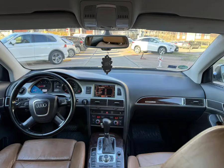 Grey Audi A6 2007 in Riga, with an engine capacity of 3.00 L and mileage of 332 thousand km for 3690 €, photo 10 on AUTOMOTO.COM.LV