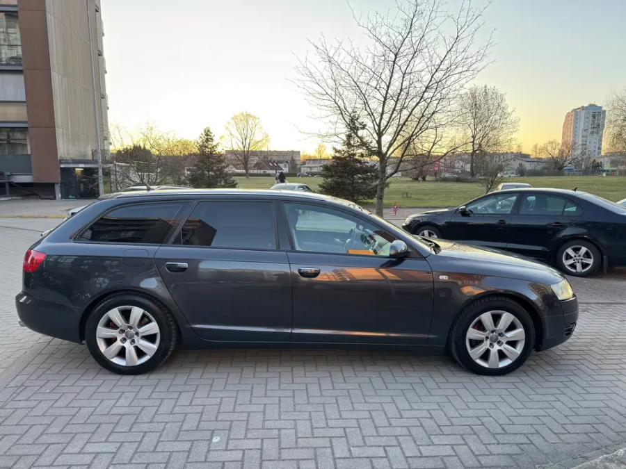Pelēks Audi A6 2007 Rīga, ar dzinēja tilpumu 3.00 L un nobraukumu 326 tūkst. km par 5490 €, foto 3 vietnē AUTOMOTO.COM.LV