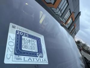 Grey Audi A6 2007 in Riga, with an engine capacity of 3.00 L and mileage of 347 thousand km for 3990 €, photo 8 on AUTOMOTO.COM.LV