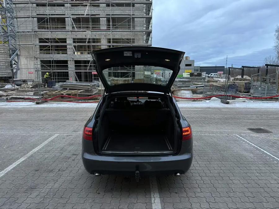Grey Audi A6 2007 in Riga, with an engine capacity of 3.00 L and mileage of 347 thousand km for 3990 €, photo 9 on AUTOMOTO.COM.LV