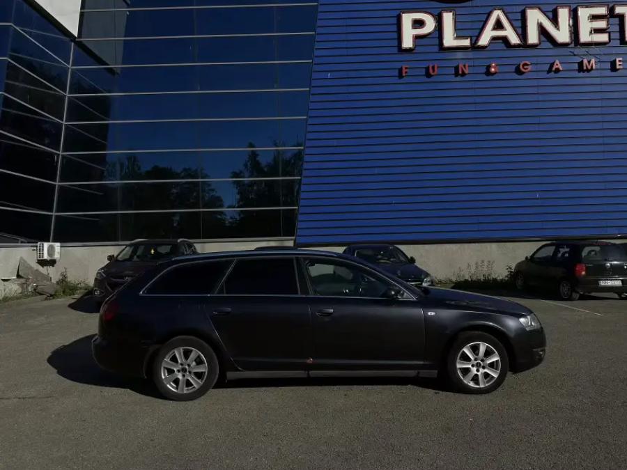 Grey Audi A6 2007 in Riga, with an engine capacity of 3.00 L and mileage of 379 thousand km for 3690 €, photo 6 on AUTOMOTO.COM.LV