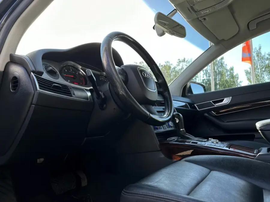 Grey Audi A6 2007 in Riga, with an engine capacity of 3.00 L and mileage of 379 thousand km for 3690 €, photo 14 on AUTOMOTO.COM.LV