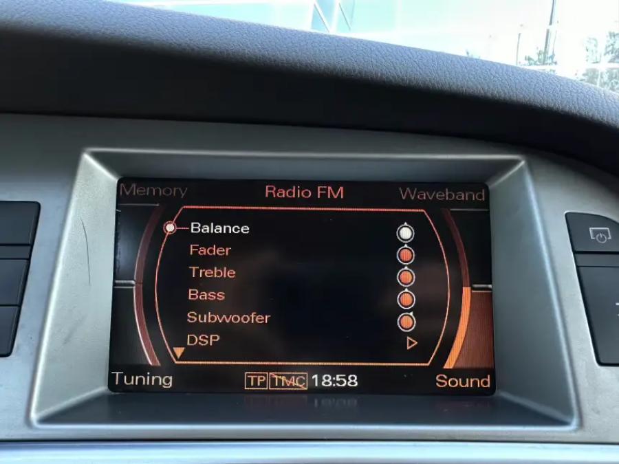 Grey Audi A6 2007 in Riga, with an engine capacity of 3.00 L and mileage of 379 thousand km for 3690 €, photo 21 on AUTOMOTO.COM.LV