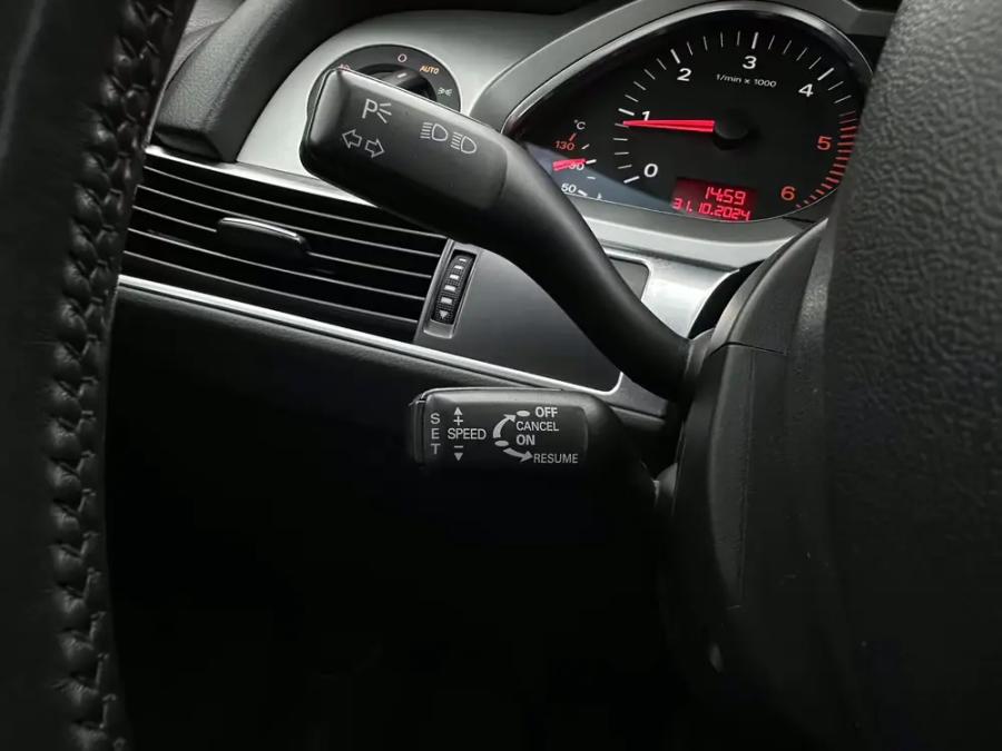 Grey Audi A6 2007 in Riga, with an engine capacity of 3.00 L and mileage of 254 thousand km for 3690 €, photo 28 on AUTOMOTO.COM.LV