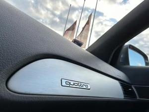 Grey Audi A6 2007 in Riga, with an engine capacity of 3.00 L and mileage of 240 thousand km for 3399 €, photo 18 on AUTOMOTO.COM.LV