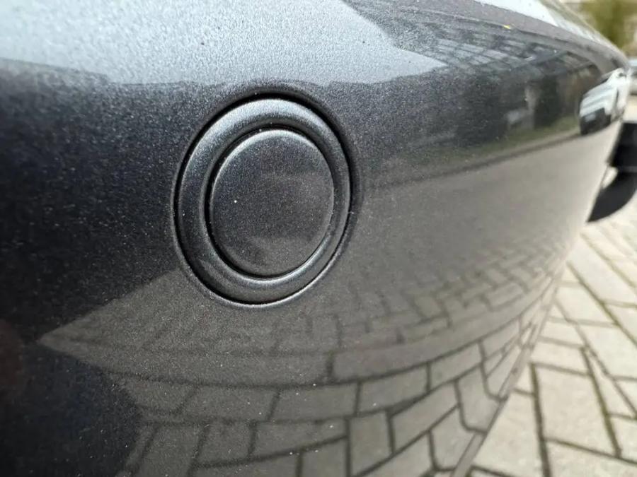 Grey Audi A6 2007 in Riga, with an engine capacity of 3.00 L and mileage of 318 thousand km for 3990 €, photo 7 on AUTOMOTO.COM.LV