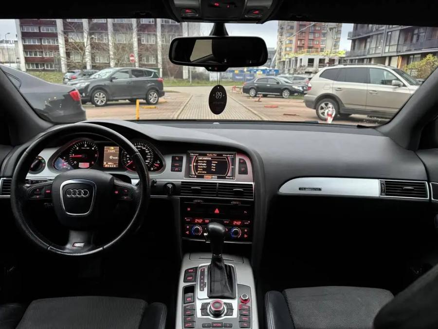 Grey Audi A6 2007 in Riga, with an engine capacity of 3.00 L and mileage of 318 thousand km for 3990 €, photo 9 on AUTOMOTO.COM.LV