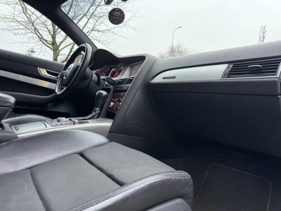Grey Audi A6 2007 in Riga, with an engine capacity of 3.00 L and mileage of 318 thousand km for 3990 €, photo 10 on AUTOMOTO.COM.LV