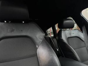 Grey Audi A6 2007 in Riga, with an engine capacity of 3.00 L and mileage of 318 thousand km for 3990 €, photo 13 on AUTOMOTO.COM.LV