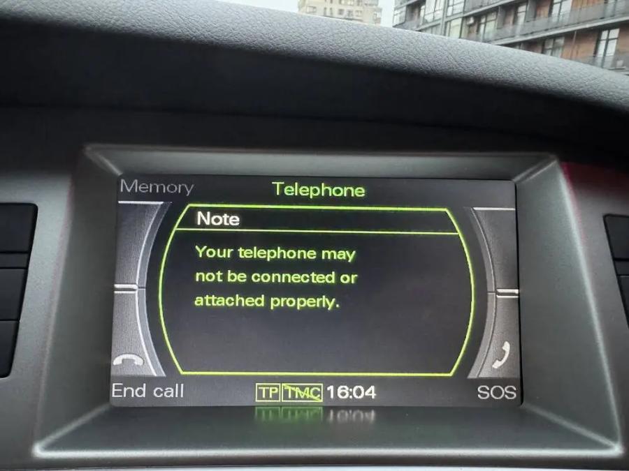 Grey Audi A6 2007 in Riga, with an engine capacity of 3.00 L and mileage of 318 thousand km for 3990 €, photo 24 on AUTOMOTO.COM.LV