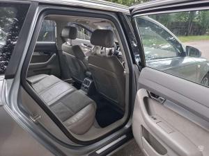 Grey Audi A6 2007 in Alytus, with an engine capacity of 3.12 L and mileage of 391 thousand km for 2850 €, photo 12 on AUTOMOTO.COM.LV