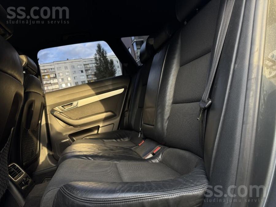 Grey Audi A6 2007 in Riga, with an engine capacity of 3.00 L and mileage of 341 thousand km for 3690 €, photo 11 on AUTOMOTO.COM.LV