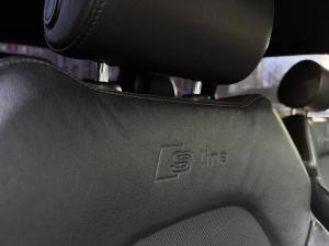 Pelēks Audi A6 2007 Rīga, ar dzinēja tilpumu 3.00 L un nobraukumu 341 tūkst. km par 3690 €, foto 11 vietnē AUTOMOTO.COM.LV