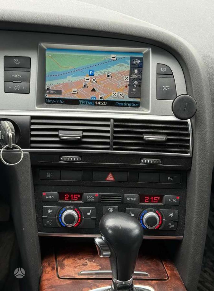 Grey Audi A6 2007 in Klaipeda, with an engine capacity of 2.70 L and mileage of 297 thousand km for 3170 €, photo 9 on AUTOMOTO.COM.LV