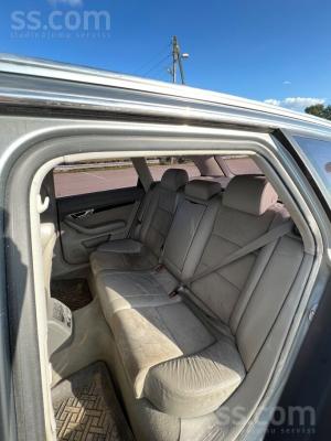 Pelēks Audi A6 2007 Valmiera, ar dzinēja tilpumu 3.00 L un nobraukumu 437 tūkst. km par 2800 €, foto 8 vietnē AUTOMOTO.COM.LV