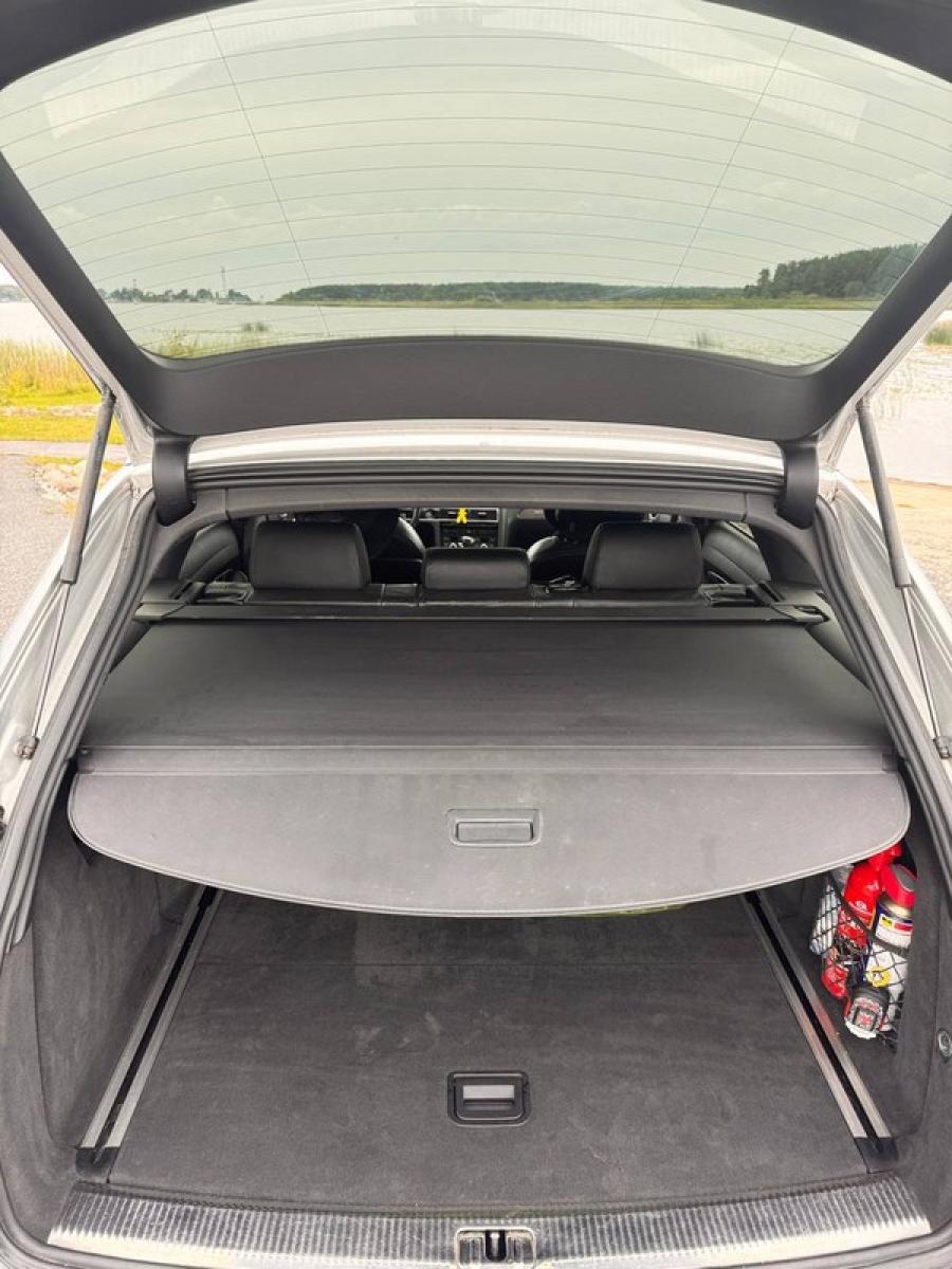 Pelēks Audi A6 2007 Narva-Jēsū, ar dzinēja tilpumu 0.00 L un nobraukumu 338 tūkst. km par 3890 €, foto 22 vietnē AUTOMOTO.COM.LV