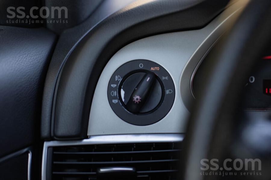 Pelēks Audi A6 2007 Rīga, ar dzinēja tilpumu 3.00 L un nobraukumu 295 tūkst. km par 5990 €, foto 19 vietnē AUTOMOTO.COM.LV