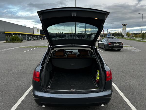 Grey Audi A6 2007 in Jogeva, with an engine capacity of 2.00 L and mileage of 300 thousand km for 4000 €, photo 11 on AUTOMOTO.COM.LV