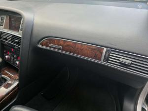 Grey Audi A6 2007 in Utena, with an engine capacity of 2.97 L and mileage of 241 thousand km for 3150 €, photo 16 on AUTOMOTO.COM.LV