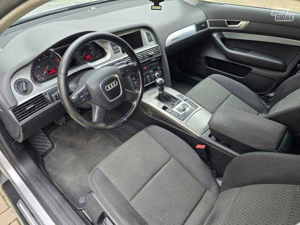 Grey Audi A6 2008 in Siauliai, with an engine capacity of 3.00 L and mileage of 383 thousand km for 1650 €, photo 5 on AUTOMOTO.COM.LV