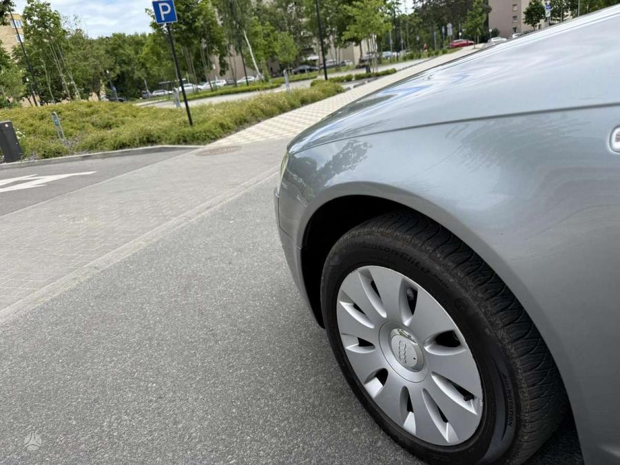 Grey Audi A6 2008 in Vilnius, with an engine capacity of 2.00 L and mileage of 297 thousand km for 3000 €, photo 16 on AUTOMOTO.COM.LV