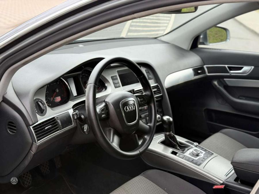 Grey Audi A6 2008 in Vilnius, with an engine capacity of 2.00 L and mileage of 297 thousand km for 3000 €, photo 17 on AUTOMOTO.COM.LV