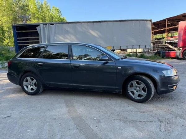 Grey Audi A6 2008 in Riga, with an engine capacity of 2.70 L and mileage of 293 thousand km for 2500 €, photo 3 on AUTOMOTO.COM.LV