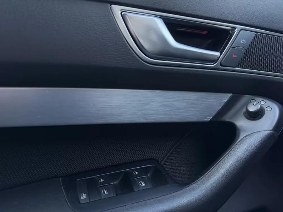 Grey Audi A6 2008 in Riga, with an engine capacity of 3.00 L and mileage of 266 thousand km for 4490 €, photo 31 on AUTOMOTO.COM.LV