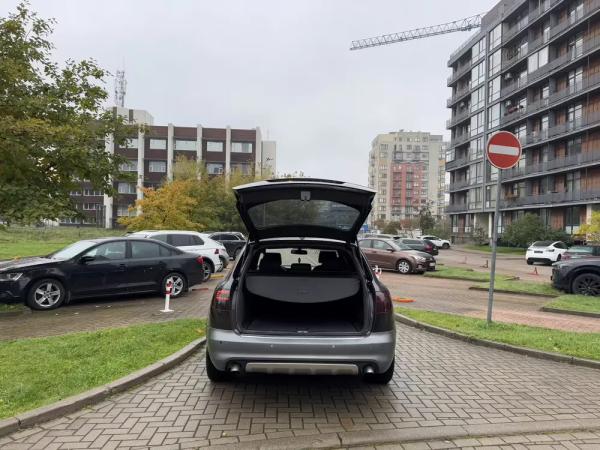 Grey Audi A6 2008 in Riga, with an engine capacity of 3.00 L and mileage of 372 thousand km for 4290 €, photo 8 on AUTOMOTO.COM.LV