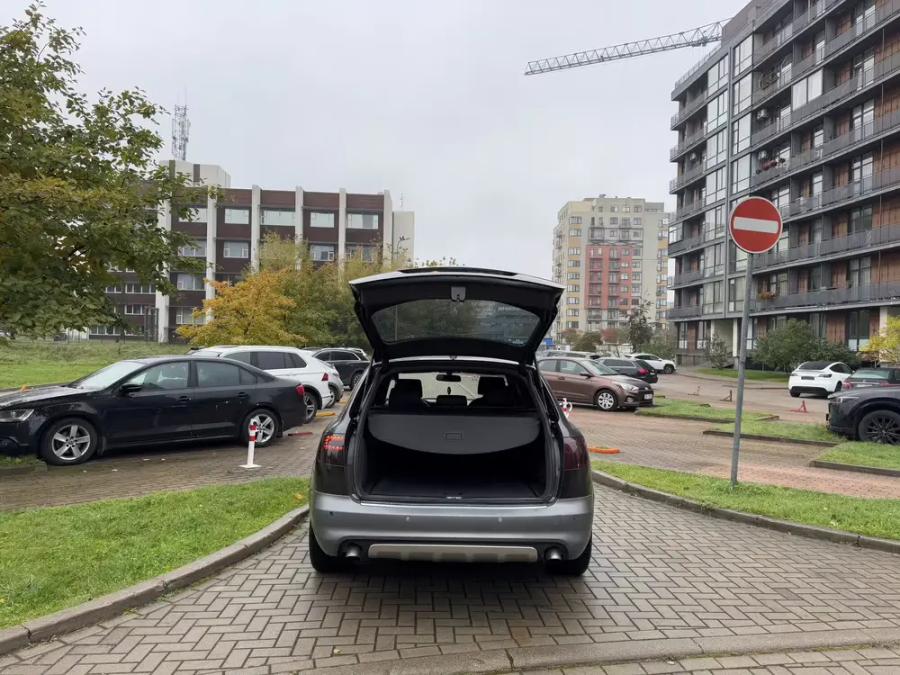 Grey Audi A6 2008 in Riga, with an engine capacity of 3.00 L and mileage of 372 thousand km for 4290 €, photo 9 on AUTOMOTO.COM.LV