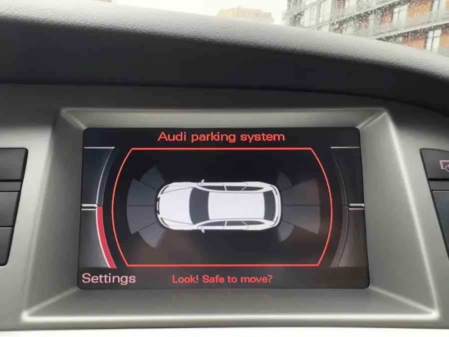 Grey Audi A6 2008 in Riga, with an engine capacity of 3.00 L and mileage of 372 thousand km for 4290 €, photo 16 on AUTOMOTO.COM.LV