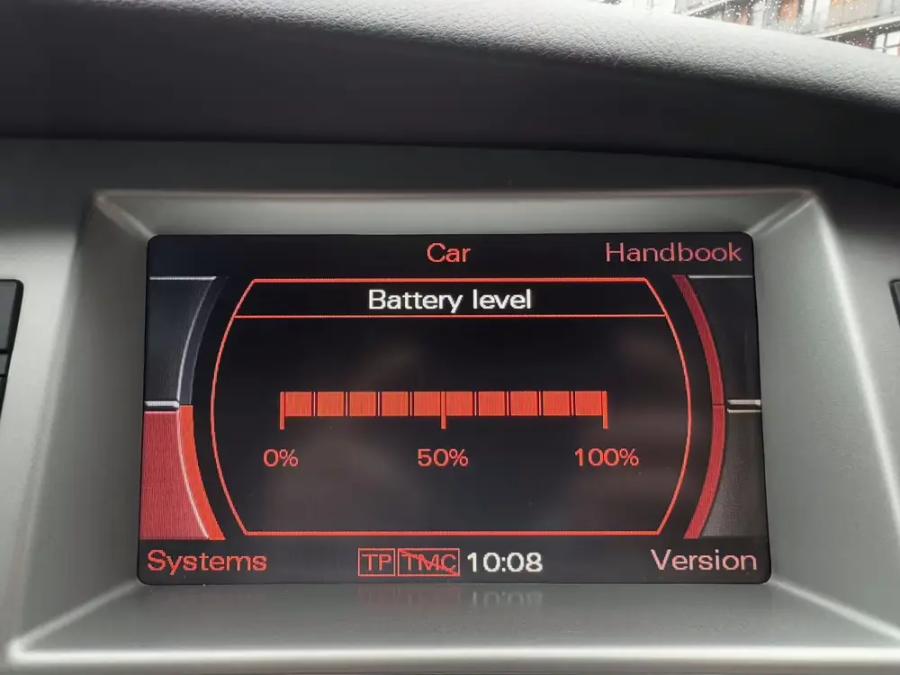 Grey Audi A6 2008 in Riga, with an engine capacity of 3.00 L and mileage of 372 thousand km for 4290 €, photo 19 on AUTOMOTO.COM.LV